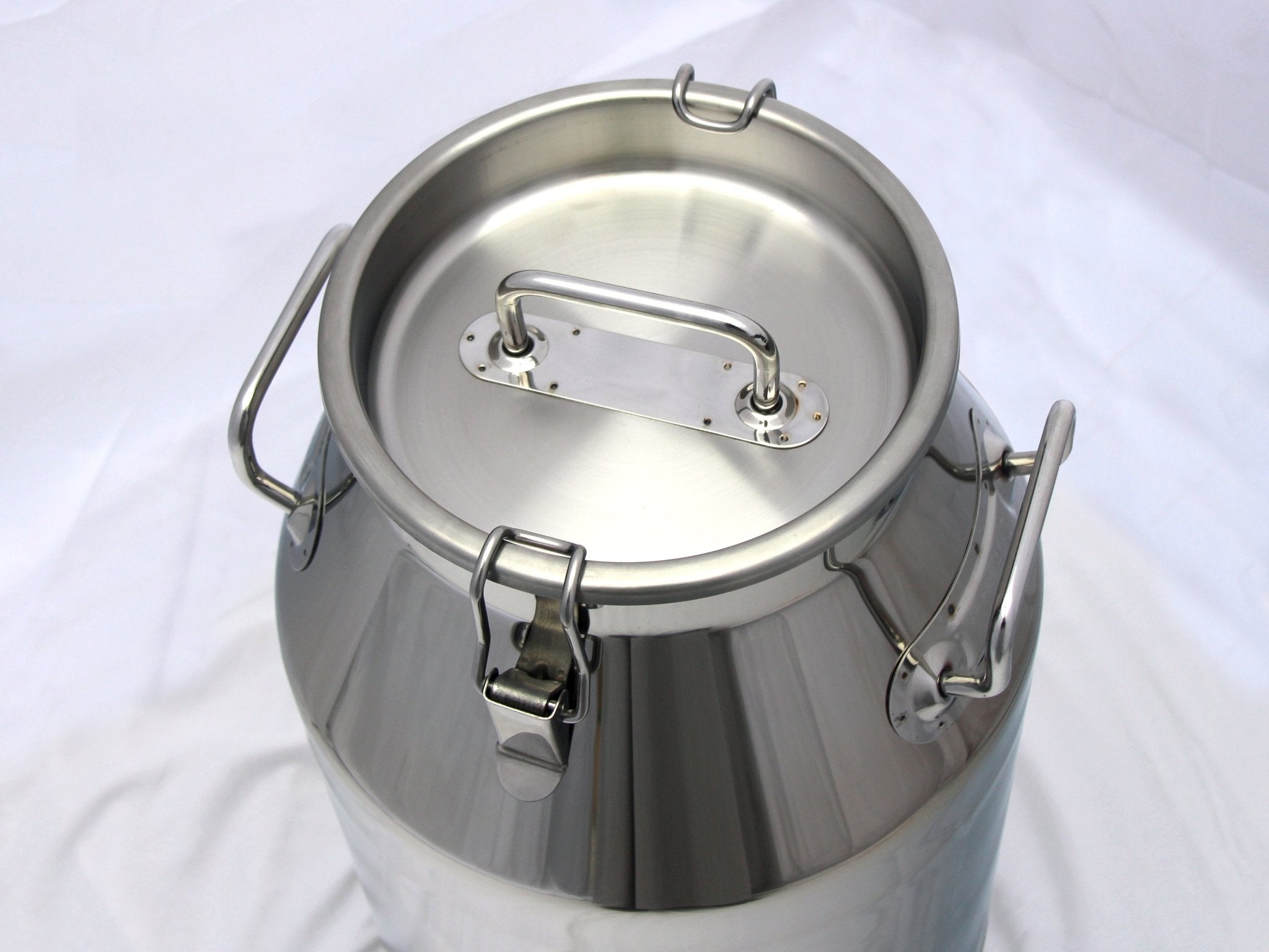 Premium Stainless Steel Milk Transport and Collection CansTransport ...